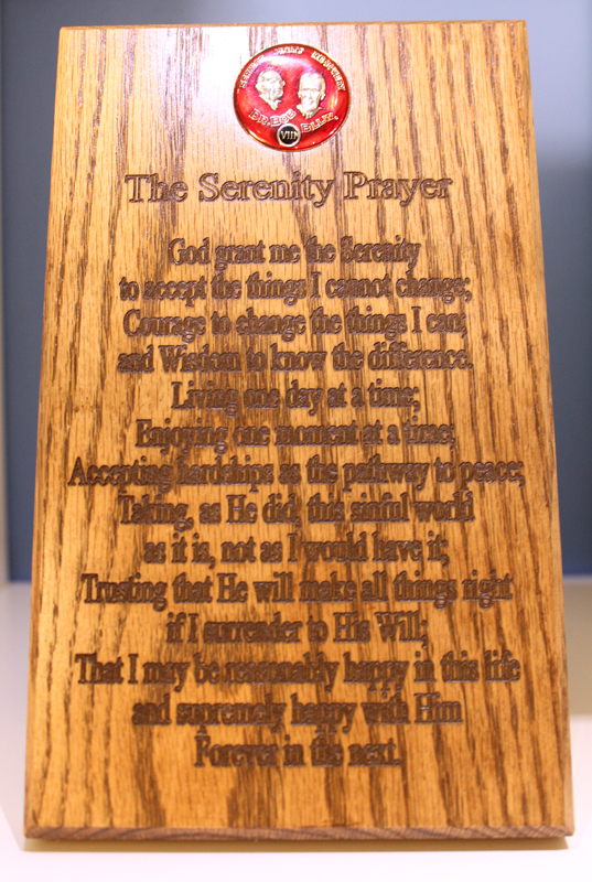 Solid Oak Serenity Prayer Medallion Holder Wall Plaque
